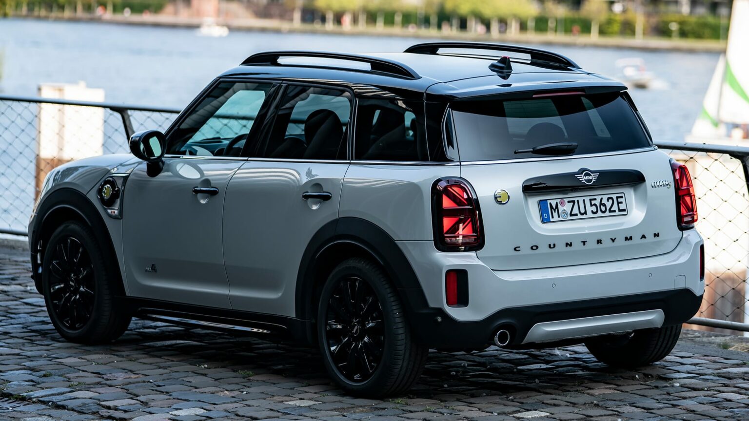 Mini Countryman: 2026 Guide to Charging Options