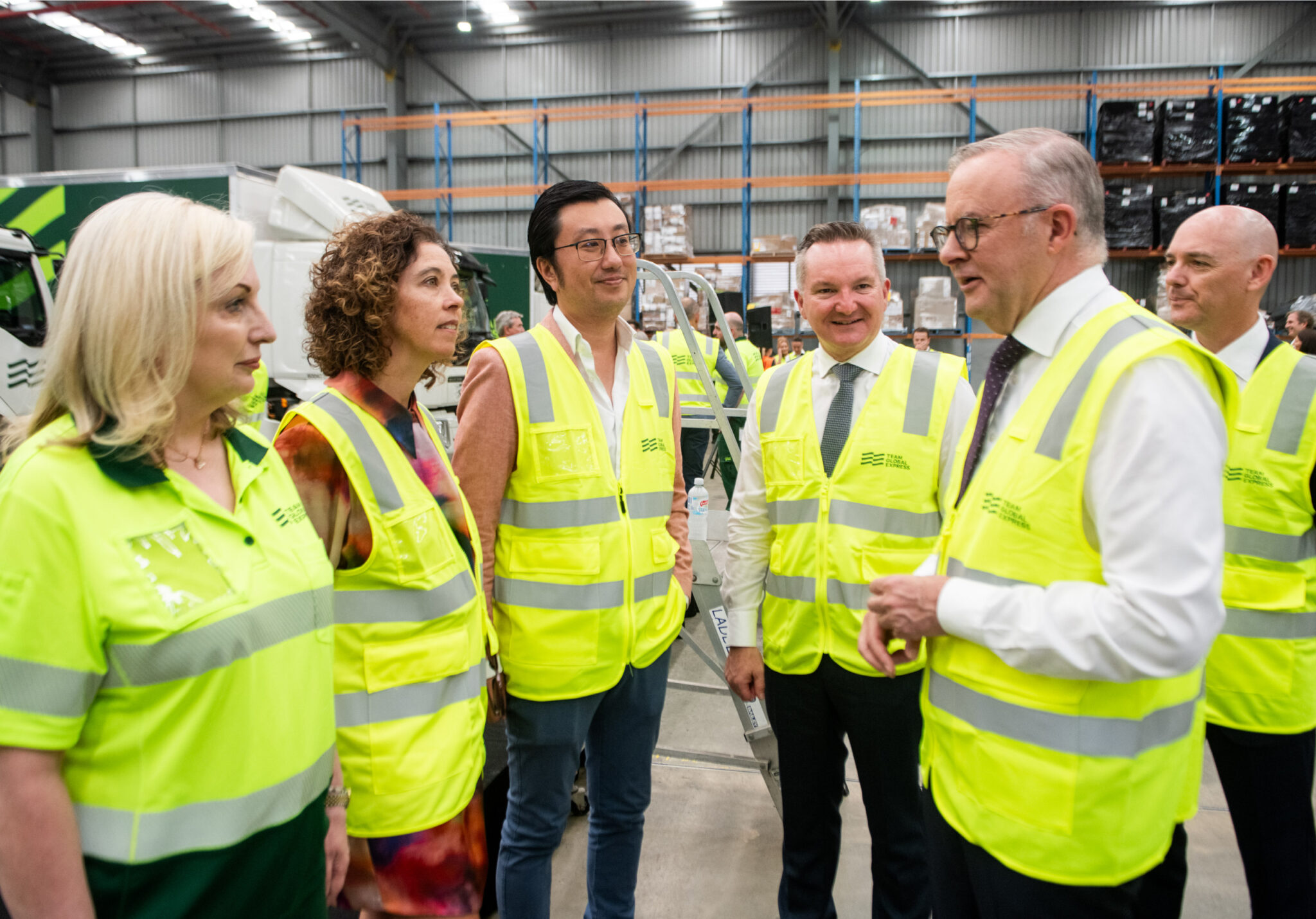 EV Fleet Charging for Team Global Express: Efficient Solutions